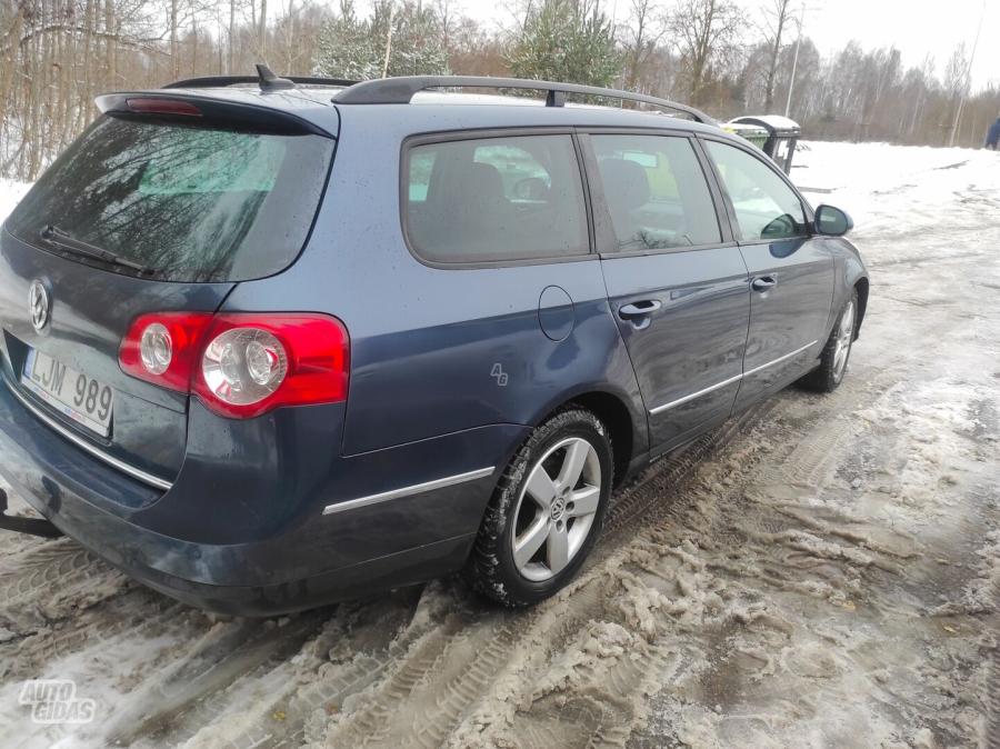 Zils Volkswagen Passat 2007 Kelmė, ar dzinēja tilpumu 2.00 L un nobraukumu 360 tūkst. km par 2350 €, foto 4 vietnē AUTOMOTO.COM.LV