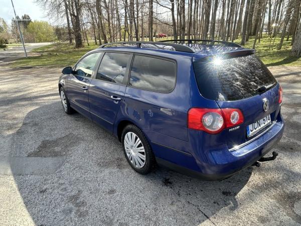 Blue Volkswagen Passat 2007 in Klaipeda, with an engine capacity of 2.00 L and mileage of 271 thousand km for 2400 €, photo 7 on AUTOMOTO.COM.LV