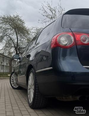Blue Volkswagen Passat 2007 in Kaunas, with an engine capacity of 2.00 L and mileage of 222 thousand km for 2400 €, photo 14 on AUTOMOTO.COM.LV