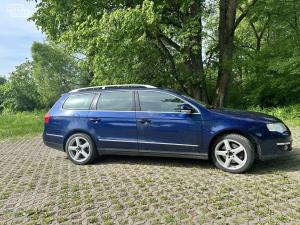 Blue Volkswagen Passat 2007 in Varena, with an engine capacity of 2.00 L and mileage of 390 thousand km for 1600 €, photo 3 on AUTOMOTO.COM.LV