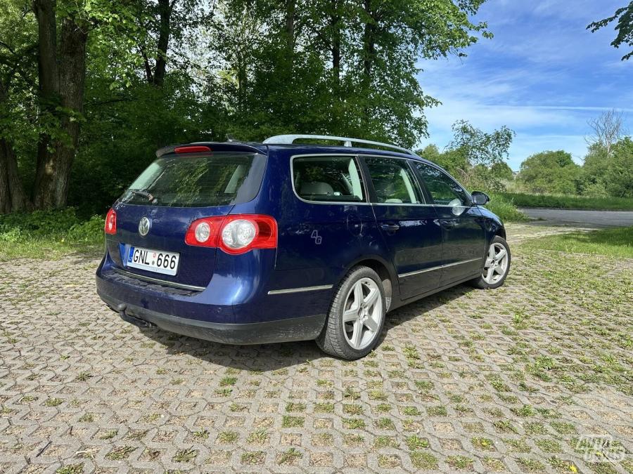 Blue Volkswagen Passat 2007 in Varena, with an engine capacity of 2.00 L and mileage of 390 thousand km for 1600 €, photo 4 on AUTOMOTO.COM.LV