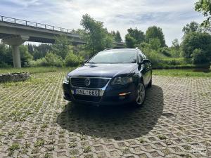 Blue Volkswagen Passat 2007 in Varena, with an engine capacity of 2.00 L and mileage of 390 thousand km for 1600 €, photo 8 on AUTOMOTO.COM.LV