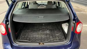Blue Volkswagen Passat 2007 in Varena, with an engine capacity of 2.00 L and mileage of 390 thousand km for 1600 €, photo 16 on AUTOMOTO.COM.LV