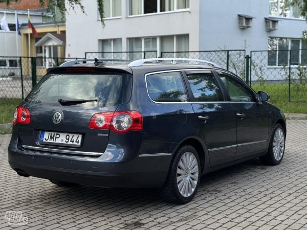 Blue Volkswagen Passat 2007 in Kaunas, with an engine capacity of 2.00 L and mileage of 300 thousand km for 2500 €, photo 4 on AUTOMOTO.COM.LV