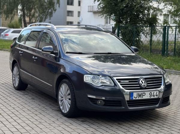 Blue Volkswagen Passat 2007 in Kaunas, with an engine capacity of 2.00 L and mileage of 300 thousand km for 2500 €, photo 1 on AUTOMOTO.COM.LV