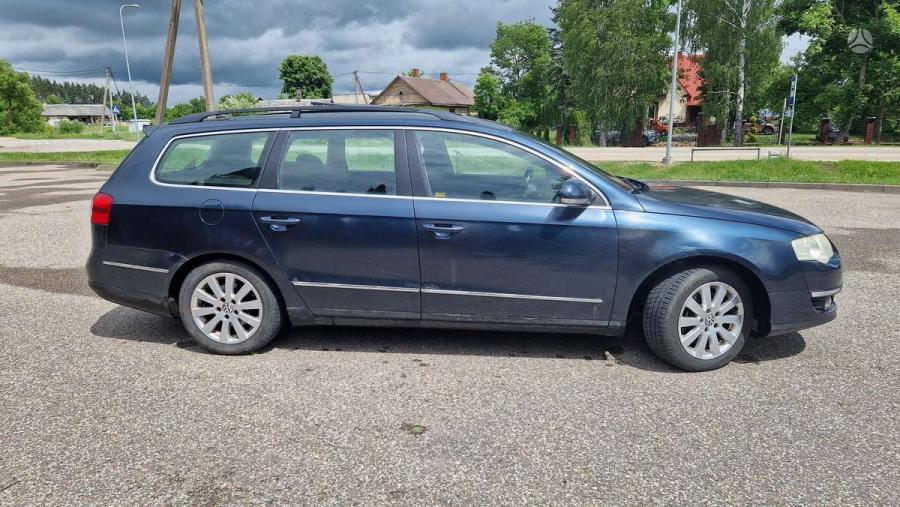 Blue Volkswagen Passat 2007 in Vilnius, with an engine capacity of 1.97 L and mileage of 390 thousand km for 850 €, photo 5 on AUTOMOTO.COM.LV