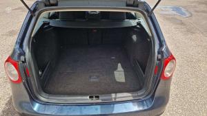 Blue Volkswagen Passat 2007 in Vilnius, with an engine capacity of 1.97 L and mileage of 390 thousand km for 850 €, photo 12 on AUTOMOTO.COM.LV