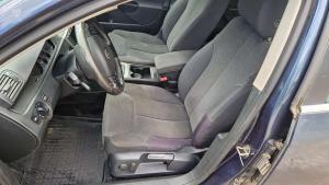 Blue Volkswagen Passat 2007 in Vilnius, with an engine capacity of 1.97 L and mileage of 390 thousand km for 850 €, photo 17 on AUTOMOTO.COM.LV