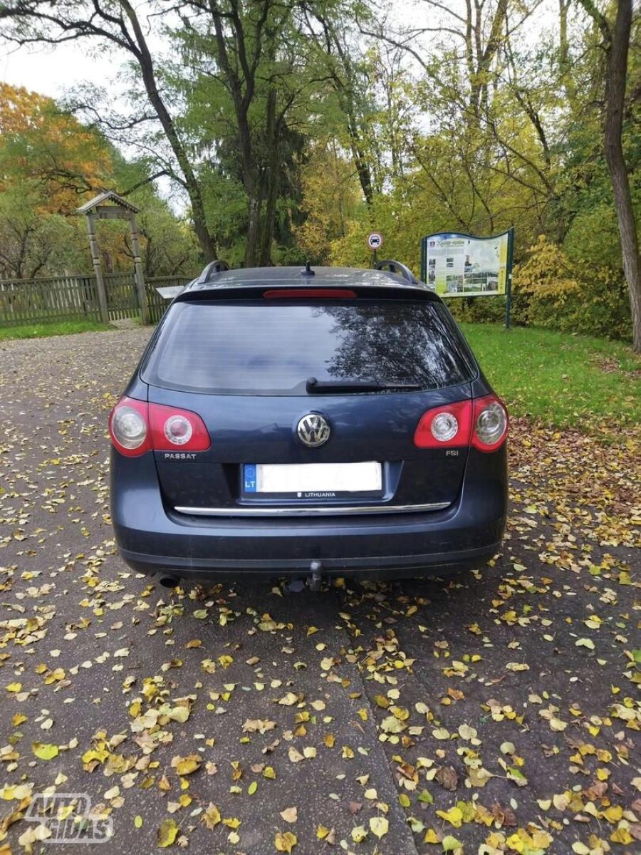 Zils Volkswagen Passat 2007 Kauņa, ar dzinēja tilpumu 1.60 L un nobraukumu 372 tūkst. km par 2000 €, foto 5 vietnē AUTOMOTO.COM.LV