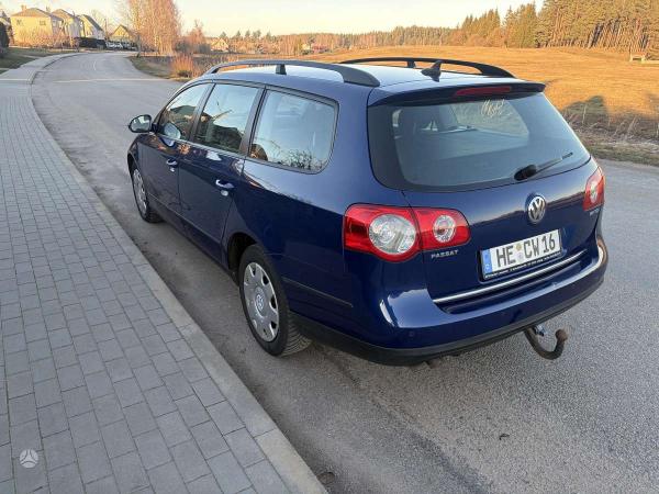 Zils Volkswagen Passat 2008 Lazdijai, ar dzinēja tilpumu 1.97 L un nobraukumu 265 tūkst. km par 3000 €, foto 4 vietnē AUTOMOTO.COM.LV