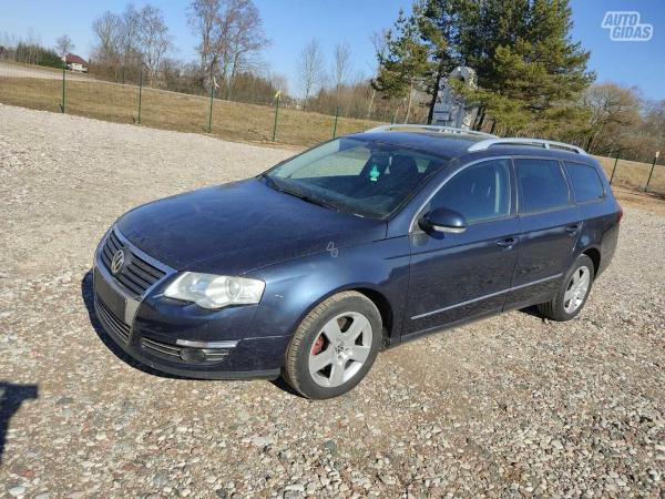 Zils Volkswagen Passat 2008 Tauragė, ar dzinēja tilpumu 2.00 L un nobraukumu 286 tūkst. km par 2699 €, foto 1 vietnē AUTOMOTO.COM.LV