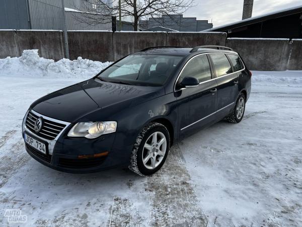 Blue Volkswagen Passat 2008 in Klaipeda, with an engine capacity of 1.90 L and mileage of 309 thousand km for 900 €, photo 1 on AUTOMOTO.COM.LV