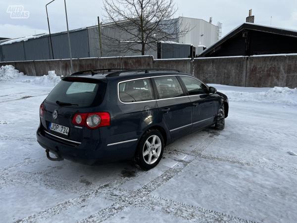 Blue Volkswagen Passat 2008 in Klaipeda, with an engine capacity of 1.90 L and mileage of 309 thousand km for 900 €, photo 4 on AUTOMOTO.COM.LV