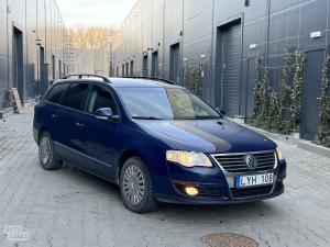 Blue Volkswagen Passat 2008 in Klaipeda, with an engine capacity of 1.90 L and mileage of 331 thousand km for 1450 €, photo 3 on AUTOMOTO.COM.LV