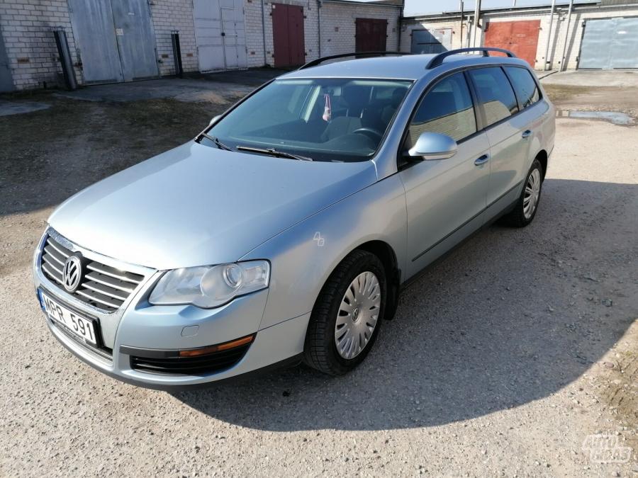 Zils Volkswagen Passat 2008 Utena, ar dzinēja tilpumu 1.90 L un nobraukumu 332 tūkst. km par 1450 €, foto 1 vietnē AUTOMOTO.COM.LV