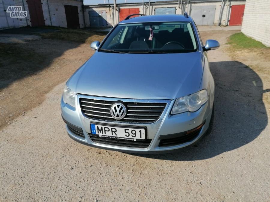 Zils Volkswagen Passat 2008 Utena, ar dzinēja tilpumu 1.90 L un nobraukumu 332 tūkst. km par 1450 €, foto 2 vietnē AUTOMOTO.COM.LV