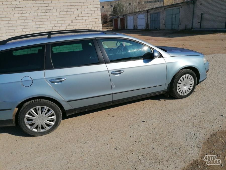 Zils Volkswagen Passat 2008 Utena, ar dzinēja tilpumu 1.90 L un nobraukumu 332 tūkst. km par 1450 €, foto 5 vietnē AUTOMOTO.COM.LV