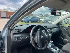 Blue Volkswagen Passat 2008 in Kretinga, with an engine capacity of 2.00 L and mileage of 270 thousand km for 2500 €, photo 12 on AUTOMOTO.COM.LV