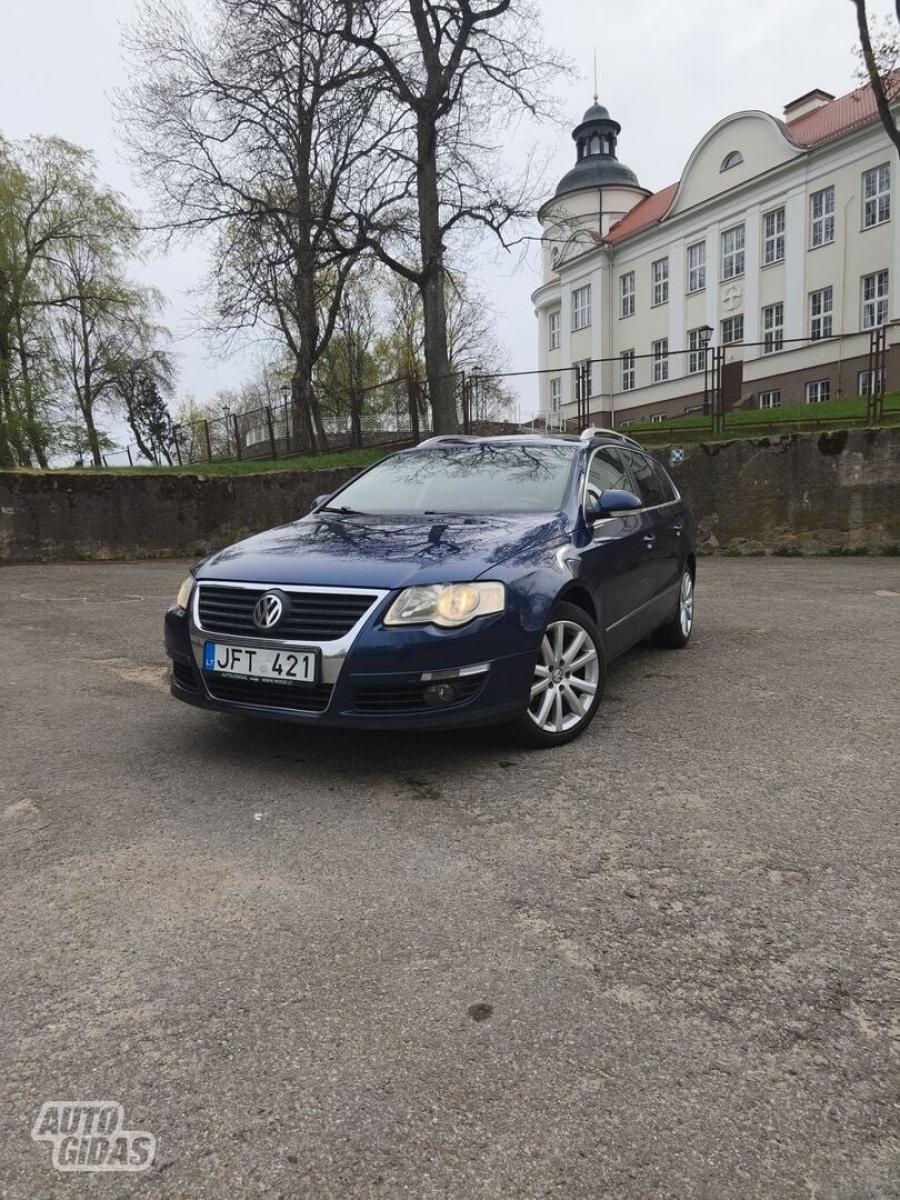 Blue Volkswagen Passat 2008 in Telschi, with an engine capacity of 1.90 L and mileage of 328 thousand km for 1450 €, photo 1 on AUTOMOTO.COM.LV