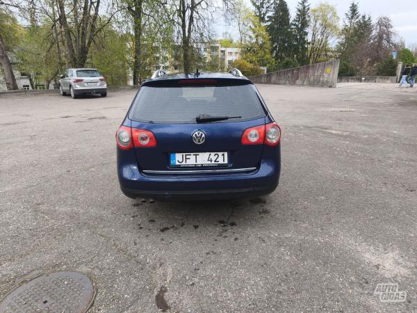 Zils Volkswagen Passat 2008 Telšiai, ar dzinēja tilpumu 1.90 L un nobraukumu 328 tūkst. km par 1450 €, foto 2 vietnē AUTOMOTO.COM.LV