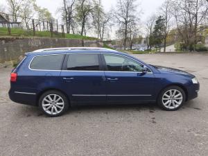 Blue Volkswagen Passat 2008 in Telschi, with an engine capacity of 1.90 L and mileage of 328 thousand km for 1450 €, photo 5 on AUTOMOTO.COM.LV