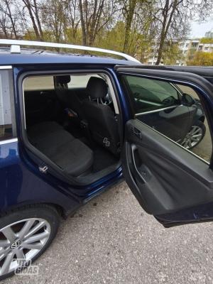 Blue Volkswagen Passat 2008 in Telschi, with an engine capacity of 1.90 L and mileage of 328 thousand km for 1450 €, photo 9 on AUTOMOTO.COM.LV