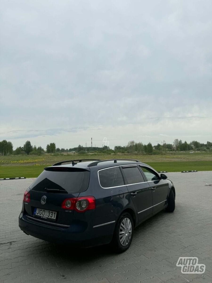 Zils Volkswagen Passat 2008 Šauļi, ar dzinēja tilpumu 2.00 L un nobraukumu 350 tūkst. km par 1450 €, foto 5 vietnē AUTOMOTO.COM.LV