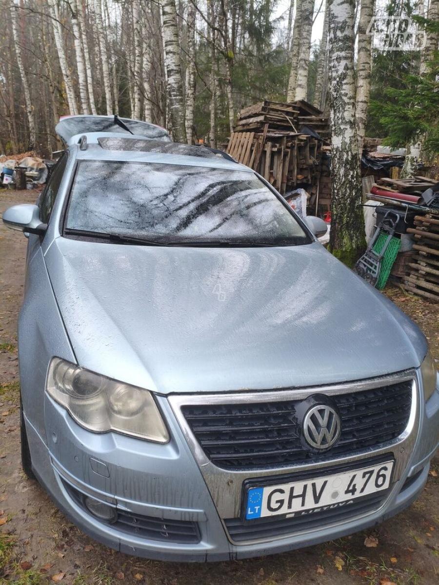 Blue Volkswagen Passat 2008 in Vilnius, with an engine capacity of 2.00 L and mileage of 275 thousand km for 2999 €, photo 1 on AUTOMOTO.COM.LV