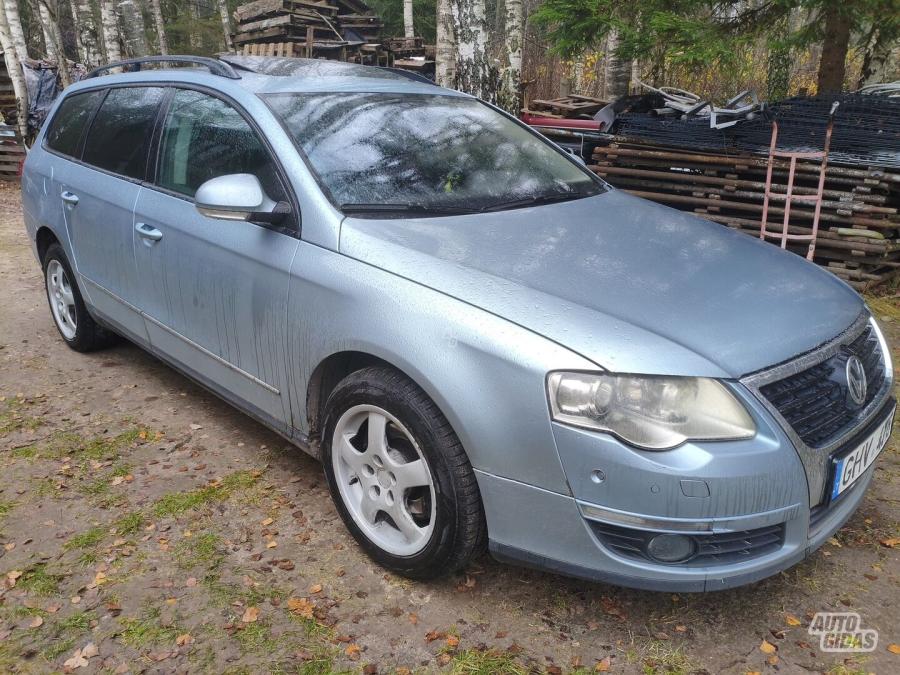 Blue Volkswagen Passat 2008 in Vilnius, with an engine capacity of 2.00 L and mileage of 275 thousand km for 2999 €, photo 3 on AUTOMOTO.COM.LV