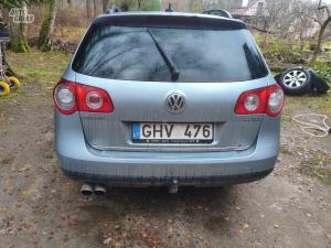 Blue Volkswagen Passat 2008 in Vilnius, with an engine capacity of 2.00 L and mileage of 275 thousand km for 2999 €, photo 5 on AUTOMOTO.COM.LV