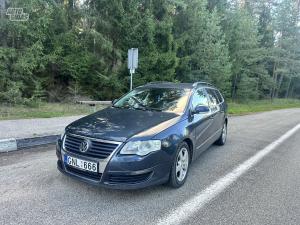 Blue Volkswagen Passat 2008 in Varena, with an engine capacity of 2.00 L and mileage of 324 thousand km for 1250 €, photo 7 on AUTOMOTO.COM.LV