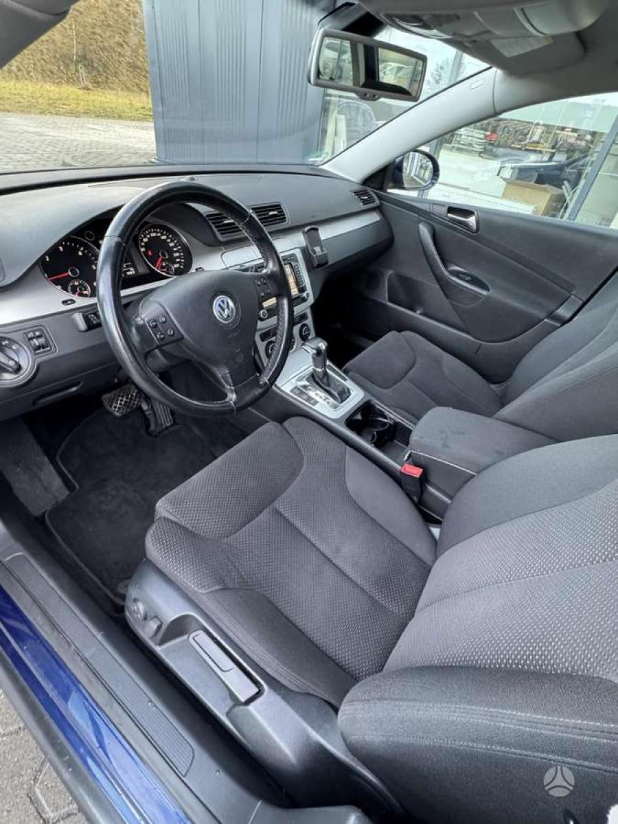 Zils Volkswagen Passat 2009 Viļņa, ar dzinēja tilpumu 1.97 L un nobraukumu 252 tūkst. km par 4200 €, foto 6 vietnē AUTOMOTO.COM.LV