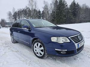 Blue Volkswagen Passat 2009 in Vilnius, with an engine capacity of 1.97 L and mileage of 419 thousand km for 1950 €, photo 2 on AUTOMOTO.COM.LV