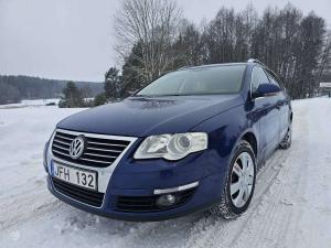 Blue Volkswagen Passat 2009 in Vilnius, with an engine capacity of 1.97 L and mileage of 419 thousand km for 1950 €, photo 3 on AUTOMOTO.COM.LV