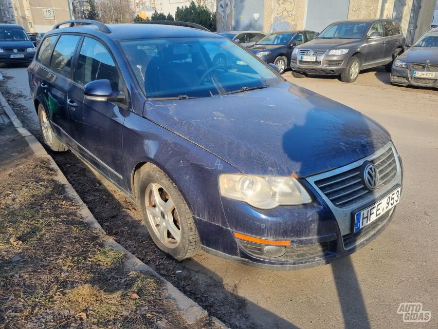 Zils Volkswagen Passat 2009 Kauņa, ar dzinēja tilpumu 1.90 L un nobraukumu 360 tūkst. km par 950 €, foto 2 vietnē AUTOMOTO.COM.LV