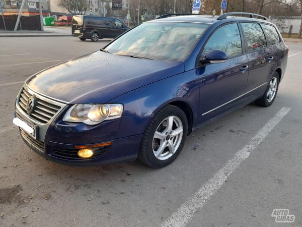 Zils Volkswagen Passat 2009 Marijampole, ar dzinēja tilpumu 1.90 L un nobraukumu 400 tūkst. km par 1390 €, foto 2 vietnē AUTOMOTO.COM.LV