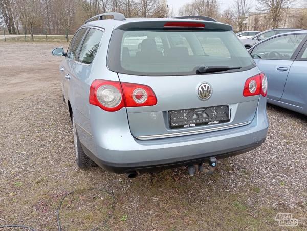 Blue Volkswagen Passat 2009 in Sakiai, with an engine capacity of 1.40 L and mileage of 211 thousand km for 2600 €, photo 5 on AUTOMOTO.COM.LV