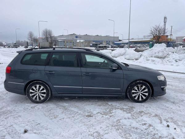 Zils Volkswagen Passat 2010 Šauļi, ar dzinēja tilpumu 1.60 L un nobraukumu 363 tūkst. km par 2499 €, foto 6 vietnē AUTOMOTO.COM.LV