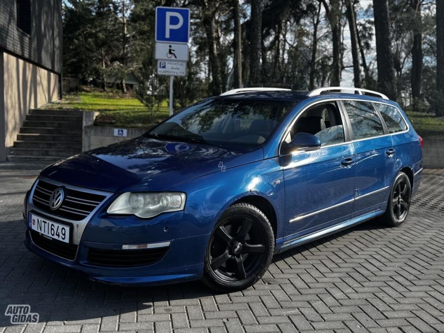 Zils Volkswagen Passat 2010 Panevēža, ar dzinēja tilpumu 2.00 L un nobraukumu 315 tūkst. km par 1750 €, foto 1 vietnē AUTOMOTO.COM.LV