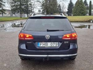 Zils Volkswagen Passat 2011 Plungė, ar dzinēja tilpumu 1.97 L un nobraukumu 334 tūkst. km par 4450 €, foto 4 vietnē AUTOMOTO.COM.LV
