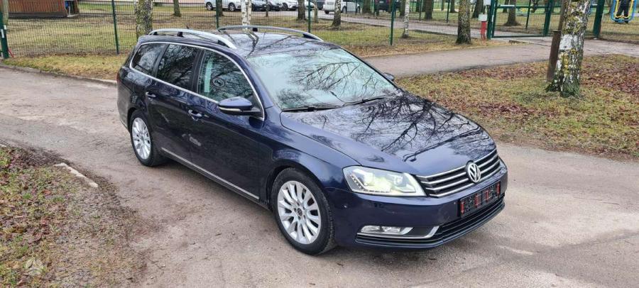 Zils Volkswagen Passat 2011 Šauļi, ar dzinēja tilpumu 1.97 L un nobraukumu 319 tūkst. km par 5250 €, foto 3 vietnē AUTOMOTO.COM.LV
