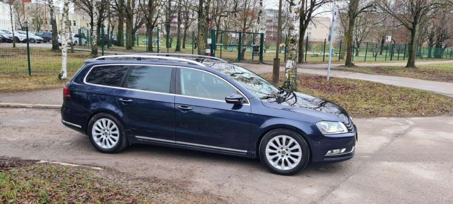 Zils Volkswagen Passat 2011 Šauļi, ar dzinēja tilpumu 1.97 L un nobraukumu 319 tūkst. km par 5250 €, foto 9 vietnē AUTOMOTO.COM.LV
