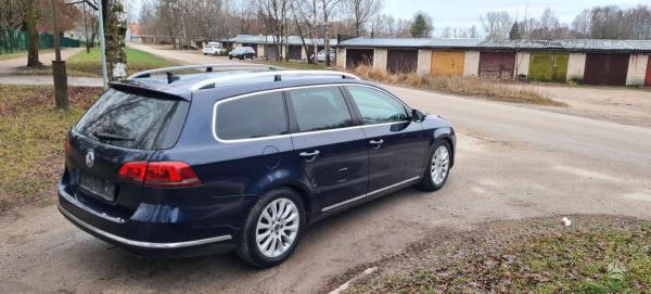 Zils Volkswagen Passat 2011 Šauļi, ar dzinēja tilpumu 1.97 L un nobraukumu 319 tūkst. km par 5250 €, foto 10 vietnē AUTOMOTO.COM.LV