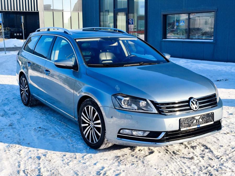 Zils Volkswagen Passat 2011 Šauļi, ar dzinēja tilpumu 2.00 L un nobraukumu 244 tūkst. km par 4950 €, foto 1 vietnē AUTOMOTO.COM.LV