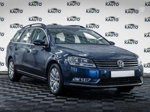 Blue Volkswagen Passat 2011 in Kaunas, with an engine capacity of 1.40 L and mileage of 297 thousand km for 7690 €, photo 2 on AUTOMOTO.COM.LV
