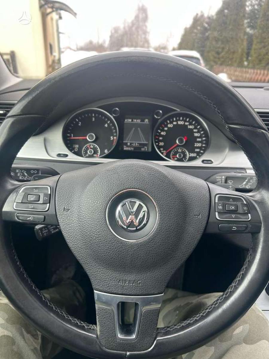Zils Volkswagen Passat 2011 Kauņa, ar dzinēja tilpumu 1.97 L un nobraukumu 306 tūkst. km par 5200 €, foto 19 vietnē AUTOMOTO.COM.LV