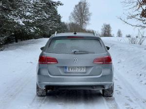 Zils Volkswagen Passat 2011 Kėdainiai, ar dzinēja tilpumu 2.00 L un nobraukumu 246 tūkst. km par 4650 €, foto 6 vietnē AUTOMOTO.COM.LV
