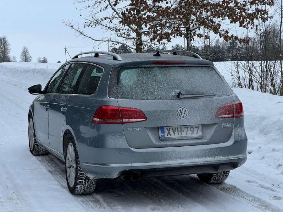 Zils Volkswagen Passat 2011 Kėdainiai, ar dzinēja tilpumu 2.00 L un nobraukumu 246 tūkst. km par 4650 €, foto 7 vietnē AUTOMOTO.COM.LV