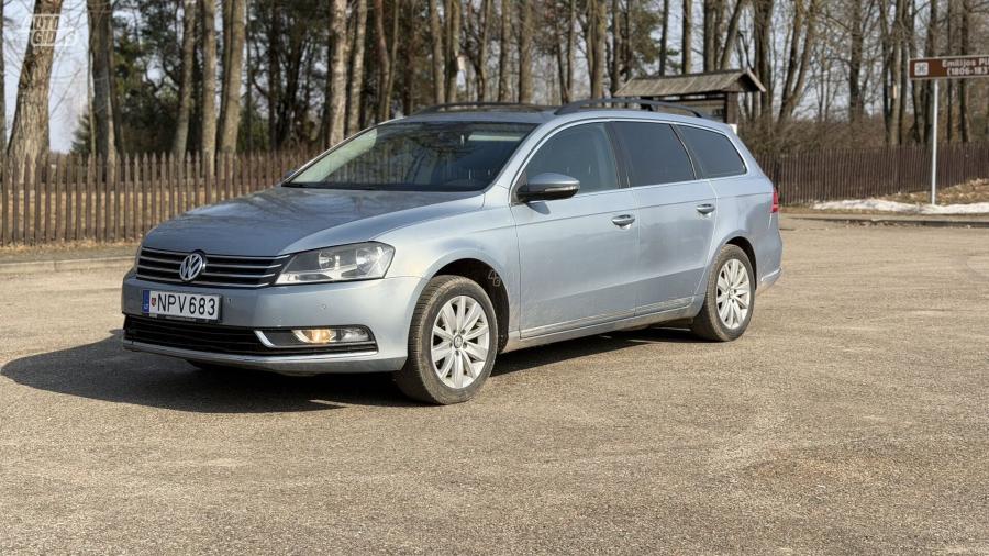 Zils Volkswagen Passat 2011 Lazdijai, ar dzinēja tilpumu 1.60 L un nobraukumu 399 tūkst. km par 3600 €, foto 1 vietnē AUTOMOTO.COM.LV