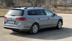 Zils Volkswagen Passat 2011 Lazdijai, ar dzinēja tilpumu 1.60 L un nobraukumu 399 tūkst. km par 3600 €, foto 3 vietnē AUTOMOTO.COM.LV